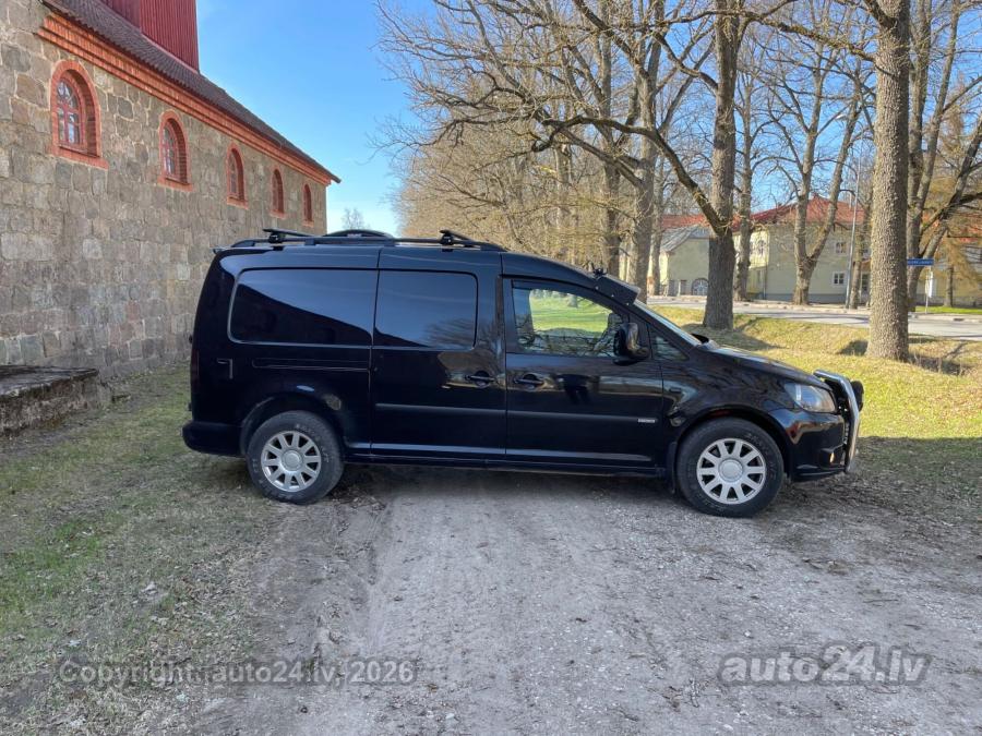 Melns Volkswagen Caddy 2011 Surejani, ar dzinēja tilpumu 2.00 L un nobraukumu 282 tūkst. km par 9500 €, foto 4 vietnē AUTOMOTO.COM.LV