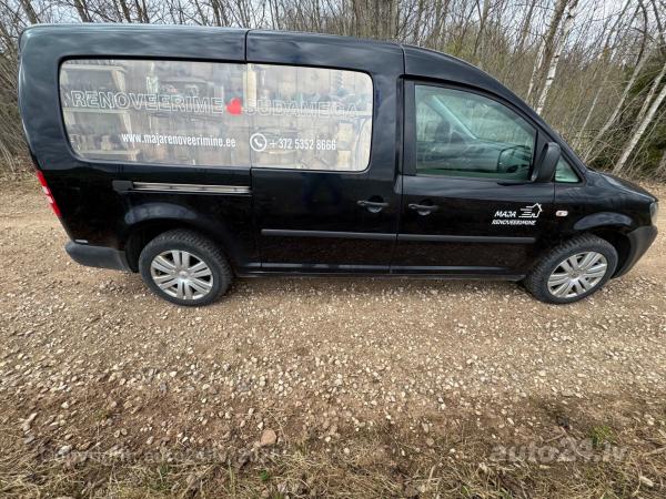 Black Volkswagen Caddy 2012 in Tartu, with an engine capacity of 1.60 L and mileage of 282 thousand km for 3700 €, photo 3 on AUTOMOTO.COM.LV