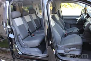 Black Volkswagen Caddy 2012 in Tukums, with an engine capacity of 1.60 L and mileage of 359 thousand km for 5290 €, photo 9 on AUTOMOTO.COM.LV