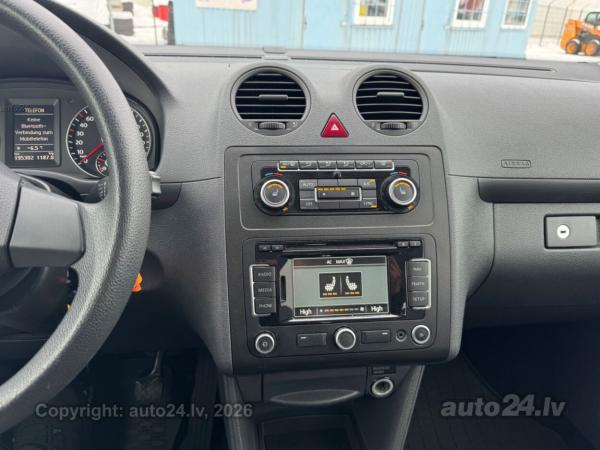 Melns Volkswagen Caddy 2013 Tartu, ar dzinēja tilpumu 2.00 L un nobraukumu 195 tūkst. km par 9700 €, foto 7 vietnē AUTOMOTO.COM.LV