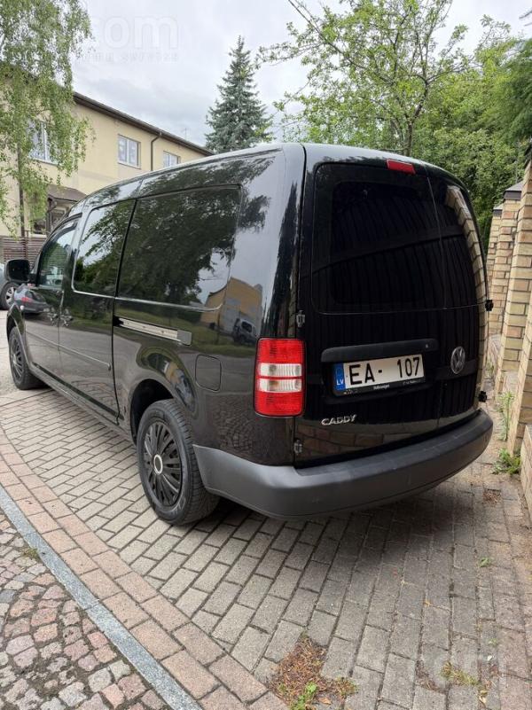 Melns Volkswagen Caddy 2014 Rīga, ar dzinēja tilpumu 1.60 L un nobraukumu 490 tūkst. km par 8000 €, foto 3 vietnē AUTOMOTO.COM.LV