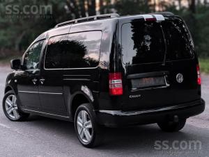 Melns Volkswagen Caddy 2014 Jūrmala, ar dzinēja tilpumu 2.00 L un nobraukumu 0 tūkst. km par 7950 €, foto 4 vietnē AUTOMOTO.COM.LV