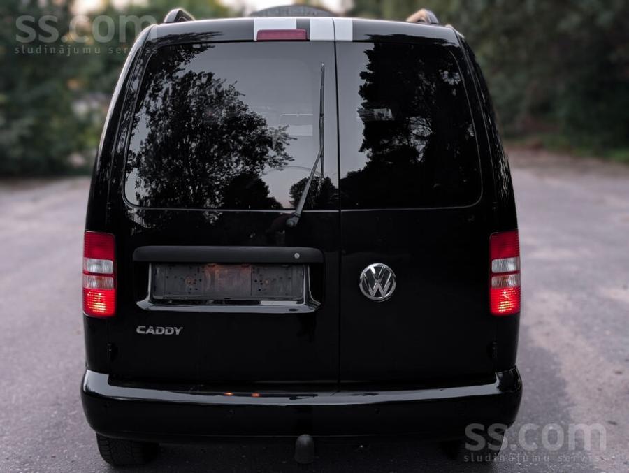 Melns Volkswagen Caddy 2014 Jūrmala, ar dzinēja tilpumu 2.00 L un nobraukumu 0 tūkst. km par 7950 €, foto 7 vietnē AUTOMOTO.COM.LV