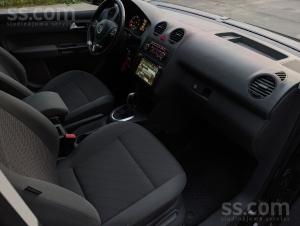 Melns Volkswagen Caddy 2014 Jūrmala, ar dzinēja tilpumu 2.00 L un nobraukumu 0 tūkst. km par 7950 €, foto 9 vietnē AUTOMOTO.COM.LV