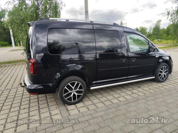 Black Volkswagen Caddy 2020 in Tartu, with an engine capacity of 2.00 L and mileage of 180 thousand km for 29800 €, photo 6 on AUTOMOTO.COM.LV