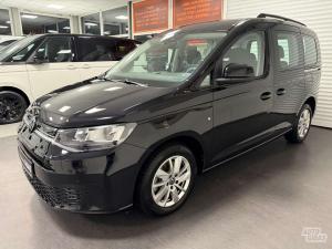Black Volkswagen Caddy 2022 in Kaunas, with an engine capacity of 1.50 L and mileage of 58 thousand km for 24830 €, photo 3 on AUTOMOTO.COM.LV
