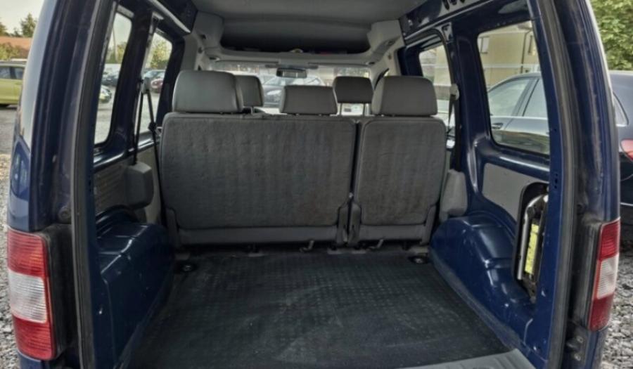 Zils Volkswagen Caddy 2007 Rīga, ar dzinēja tilpumu 1.90 L un nobraukumu 287 tūkst. km par 3900 €, foto 3 vietnē AUTOMOTO.COM.LV
