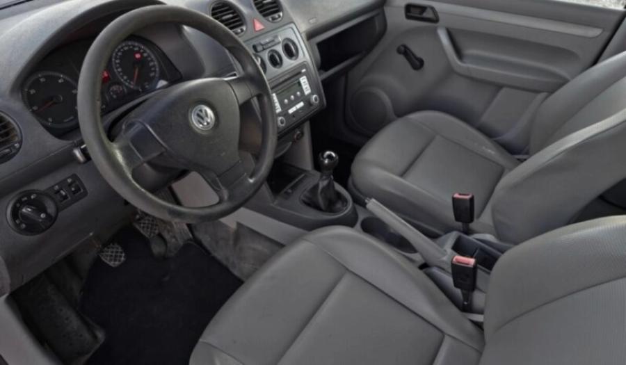 Zils Volkswagen Caddy 2007 Rīga, ar dzinēja tilpumu 1.90 L un nobraukumu 287 tūkst. km par 3900 €, foto 11 vietnē AUTOMOTO.COM.LV