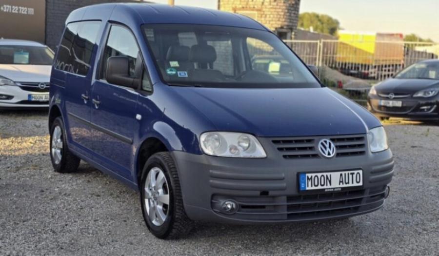Zils Volkswagen Caddy 2007 Rīga, ar dzinēja tilpumu 1.90 L un nobraukumu 287 tūkst. km par 3900 €, foto 18 vietnē AUTOMOTO.COM.LV