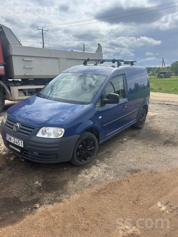 Zils Volkswagen Caddy 2009 Rīga, ar dzinēja tilpumu 1.90 L un nobraukumu 295 tūkst. km par 3170 €, foto 1 vietnē AUTOMOTO.COM.LV