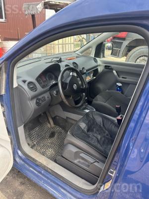 Zils Volkswagen Caddy 2009 Rīga, ar dzinēja tilpumu 1.90 L un nobraukumu 295 tūkst. km par 3170 €, foto 5 vietnē AUTOMOTO.COM.LV