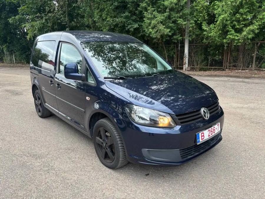 Blue Volkswagen Caddy 2013 in Ogre, with an engine capacity of 1.20 L and mileage of 0 thousand km for 6650 €, photo 5 on AUTOMOTO.COM.LV