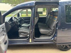 Blue Volkswagen Caddy 2013 in Ogre, with an engine capacity of 1.20 L and mileage of 0 thousand km for 6650 €, photo 10 on AUTOMOTO.COM.LV