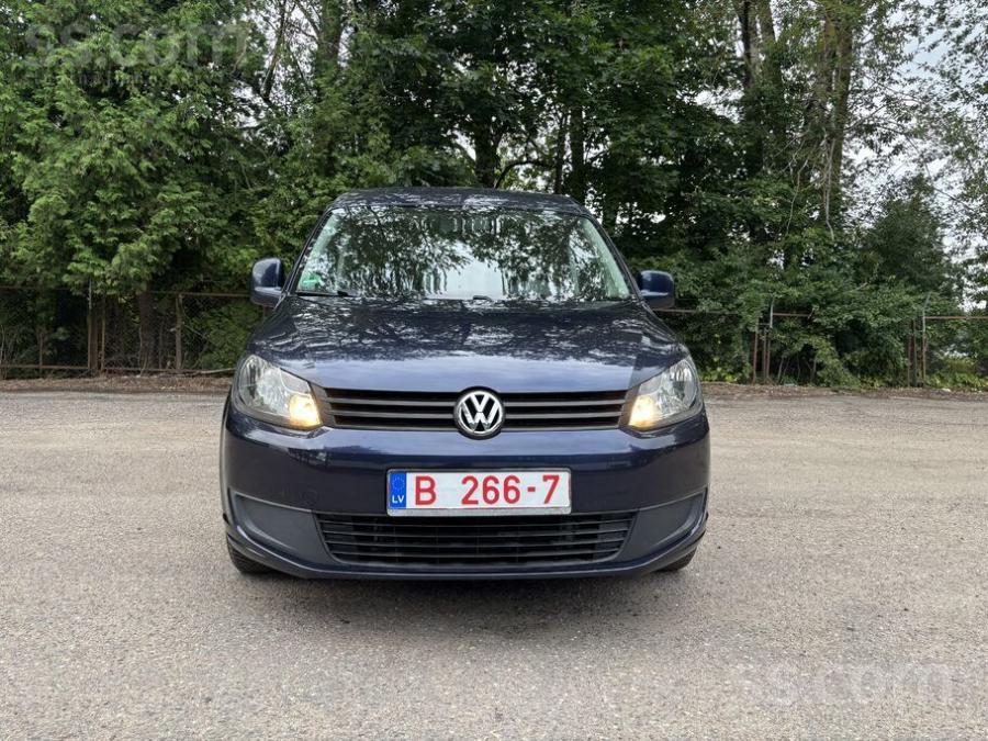 Zils Volkswagen Caddy 2013 Ogre, ar dzinēja tilpumu 1.20 L un nobraukumu 207 tūkst. km par 6650 €, foto 6 vietnē AUTOMOTO.COM.LV