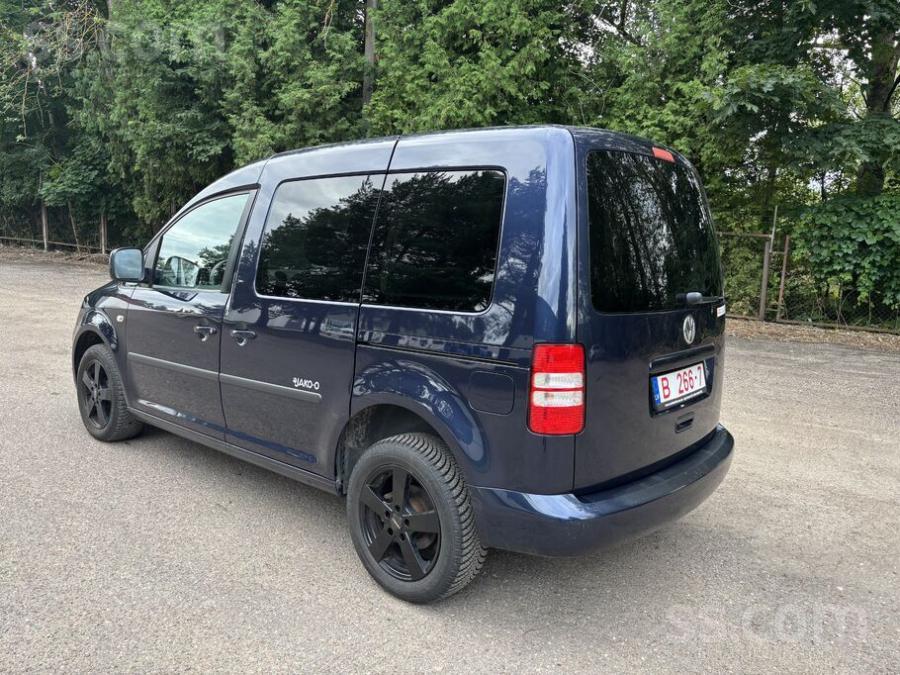 Zils Volkswagen Caddy 2013 Ogre, ar dzinēja tilpumu 1.20 L un nobraukumu 207 tūkst. km par 6650 €, foto 7 vietnē AUTOMOTO.COM.LV