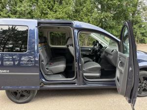 Zils Volkswagen Caddy 2013 Ogre, ar dzinēja tilpumu 1.20 L un nobraukumu 207 tūkst. km par 6650 €, foto 10 vietnē AUTOMOTO.COM.LV