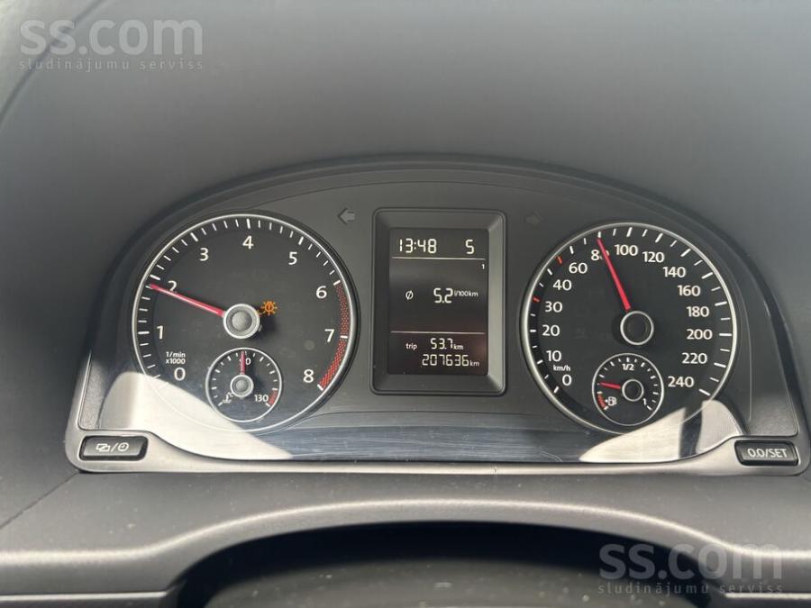 Zils Volkswagen Caddy 2013 Ogre, ar dzinēja tilpumu 1.20 L un nobraukumu 207 tūkst. km par 6650 €, foto 17 vietnē AUTOMOTO.COM.LV