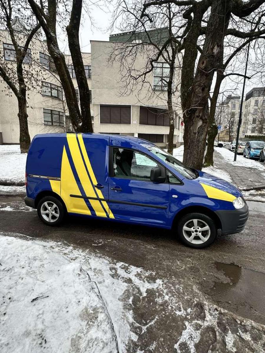 Blue Volkswagen Caddy 2007 in Vilnius, with an engine capacity of 1.39 L and mileage of 168 thousand km for 2850 €, photo 12 on AUTOMOTO.COM.LV