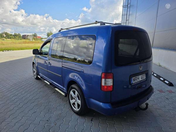 Volkswagen Caddy 2008 Šauļi vietnē Zils Volkswagen Caddy 2008 Šauļi, ar dzinēja tilpumu 1.90 L un nobraukumu 400 tūkst. km par 1999 €, foto 8 vietnē AUTOMOTO.COM.LV