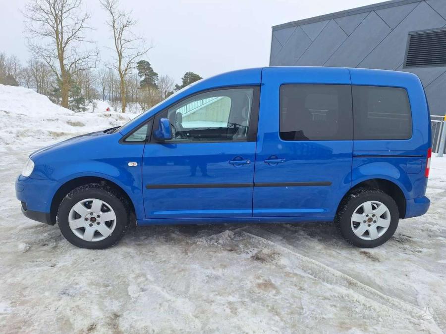 Zils Volkswagen Caddy 2009 Jonava, ar dzinēja tilpumu 1.90 L un nobraukumu 275 tūkst. km par 4350 €, foto 3 vietnē AUTOMOTO.COM.LV