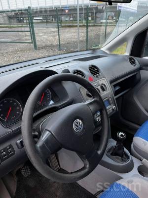 Zils Volkswagen Caddy 2006 Ogre, ar dzinēja tilpumu 1.40 L un nobraukumu 223 tūkst. km par 2400 €, foto 4 vietnē AUTOMOTO.COM.LV