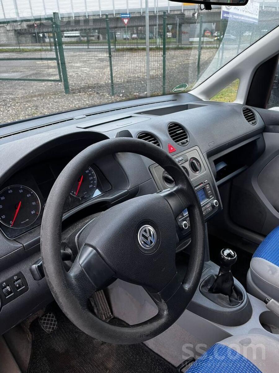 Zils Volkswagen Caddy 2006 Ogre, ar dzinēja tilpumu 1.40 L un nobraukumu 223 tūkst. km par 2400 €, foto 4 vietnē AUTOMOTO.COM.LV
