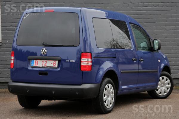 Zils Volkswagen Caddy 2011 Tukums, ar dzinēja tilpumu 1.60 L un nobraukumu 254 tūkst. km par 6800 €, foto 4 vietnē AUTOMOTO.COM.LV