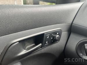 Zils Volkswagen Caddy 2012 Rīga, ar dzinēja tilpumu 1.60 L un nobraukumu 267 tūkst. km par 2950 €, foto 8 vietnē AUTOMOTO.COM.LV