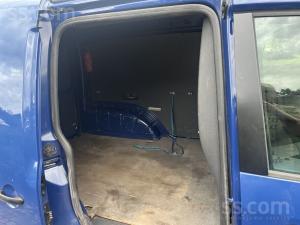 Zils Volkswagen Caddy 2012 Rīga, ar dzinēja tilpumu 1.60 L un nobraukumu 267 tūkst. km par 2950 €, foto 10 vietnē AUTOMOTO.COM.LV