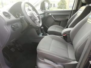 Blue Volkswagen Caddy 2013 in Saldus, with an engine capacity of 1.60 L and mileage of 226 thousand km for 7990 €, photo 8 on AUTOMOTO.COM.LV