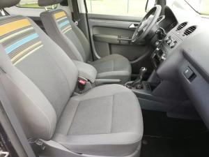 Blue Volkswagen Caddy 2013 in Saldus, with an engine capacity of 1.60 L and mileage of 226 thousand km for 7990 €, photo 12 on AUTOMOTO.COM.LV