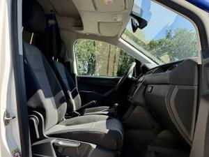 Zils Volkswagen Caddy 2019 Rīga, ar dzinēja tilpumu 2.00 L un nobraukumu 198 tūkst. km par 9900 €, foto 12 vietnē AUTOMOTO.COM.LV