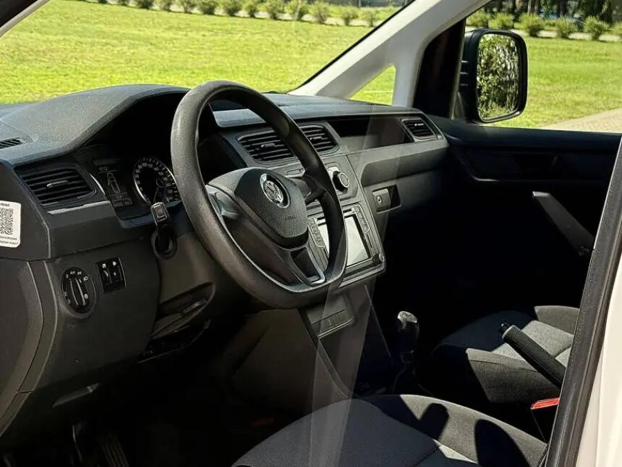 Zils Volkswagen Caddy 2019 Rīga, ar dzinēja tilpumu 2.00 L un nobraukumu 198 tūkst. km par 9900 €, foto 14 vietnē AUTOMOTO.COM.LV