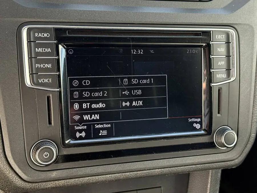 Zils Volkswagen Caddy 2019 Rīga, ar dzinēja tilpumu 2.00 L un nobraukumu 198 tūkst. km par 9900 €, foto 23 vietnē AUTOMOTO.COM.LV