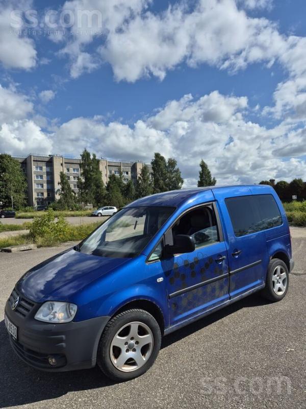 Zils Volkswagen Caddy 2004 Daugavpils, ar dzinēja tilpumu 1.90 L un nobraukumu 377 tūkst. km par 2130 €, foto 2 vietnē AUTOMOTO.COM.LV