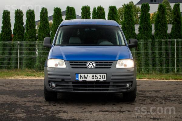 Zils Volkswagen Caddy 2004 Jelgava, ar dzinēja tilpumu 1.90 L un nobraukumu 380 tūkst. km par 3700 €, foto 3 vietnē AUTOMOTO.COM.LV