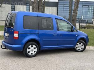 Zils Volkswagen Caddy 2005 Tukums, ar dzinēja tilpumu 1.90 L un nobraukumu 350 tūkst. km par 2900 €, foto 6 vietnē AUTOMOTO.COM.LV
