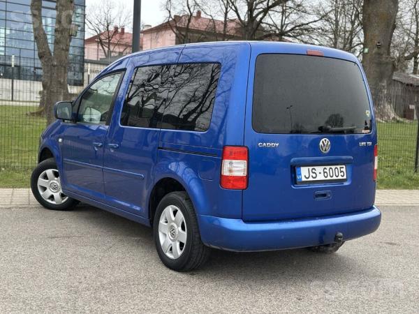 Zils Volkswagen Caddy 2005 Tukums, ar dzinēja tilpumu 1.90 L un nobraukumu 350 tūkst. km par 2900 €, foto 7 vietnē AUTOMOTO.COM.LV