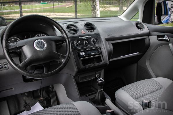 Zils Volkswagen Caddy 2005 Tukums, ar dzinēja tilpumu 2.00 L un nobraukumu 240 tūkst. km par 4990 €, foto 9 vietnē AUTOMOTO.COM.LV