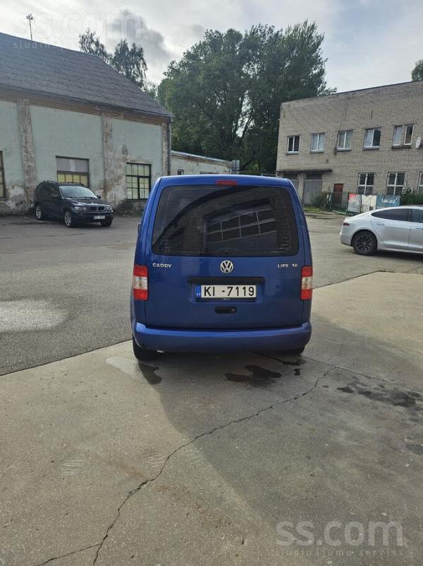 Blue Volkswagen Caddy 2005 in Riga, with an engine capacity of 1.60 L and mileage of 0 thousand km for 2600 €, photo 5 on AUTOMOTO.COM.LV