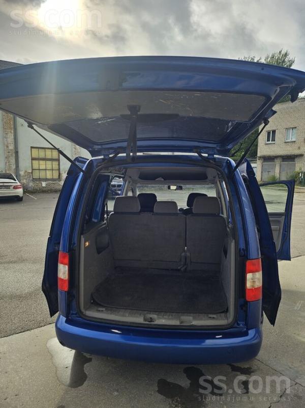 Blue Volkswagen Caddy 2005 in Riga, with an engine capacity of 1.60 L and mileage of 0 thousand km for 2600 €, photo 8 on AUTOMOTO.COM.LV
