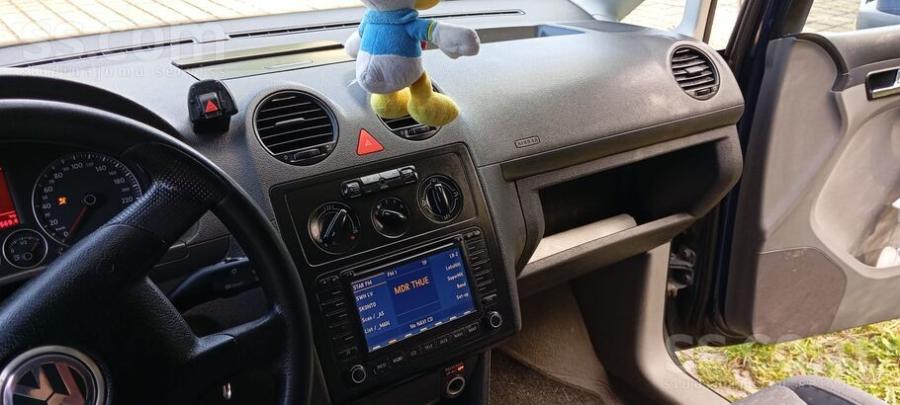 Zils Volkswagen Caddy 2005 Liepāja, ar dzinēja tilpumu 1.90 L un nobraukumu 450 tūkst. km par 1600 €, foto 6 vietnē AUTOMOTO.COM.LV