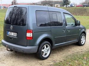 Blue Volkswagen Caddy 2007 in Vilnius, with an engine capacity of 1.90 L and mileage of 480 thousand km for 2200 €, photo 8 on AUTOMOTO.COM.LV