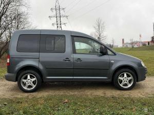 Blue Volkswagen Caddy 2007 in Vilnius, with an engine capacity of 1.90 L and mileage of 480 thousand km for 2200 €, photo 9 on AUTOMOTO.COM.LV