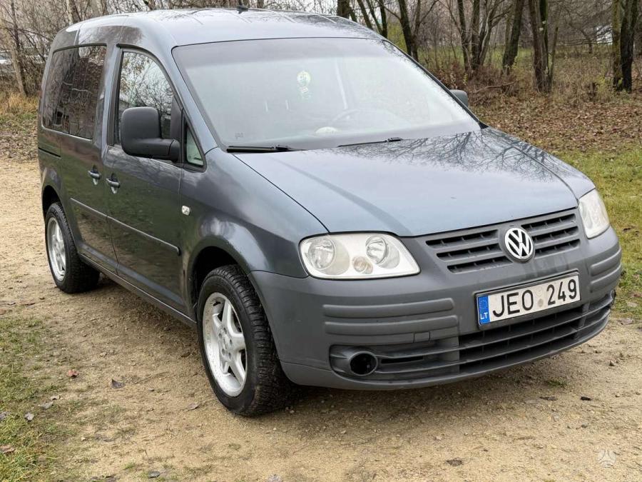 Blue Volkswagen Caddy 2007 in Vilnius, with an engine capacity of 1.90 L and mileage of 480 thousand km for 2200 €, photo 11 on AUTOMOTO.COM.LV