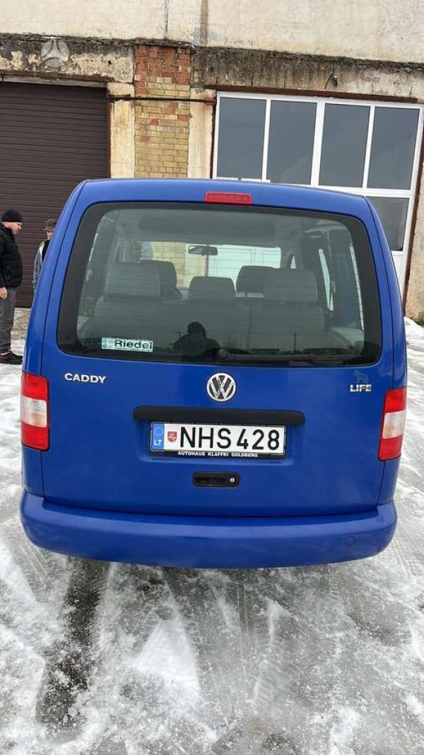 Blue Volkswagen Caddy 2007 in Vilnius, with an engine capacity of 1.39 L and mileage of 286 thousand km for 2400 €, photo 4 on AUTOMOTO.COM.LV