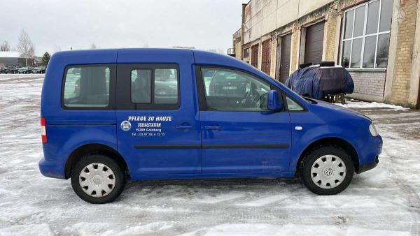 Blue Volkswagen Caddy 2007 in Vilnius, with an engine capacity of 1.39 L and mileage of 286 thousand km for 2400 €, photo 6 on AUTOMOTO.COM.LV