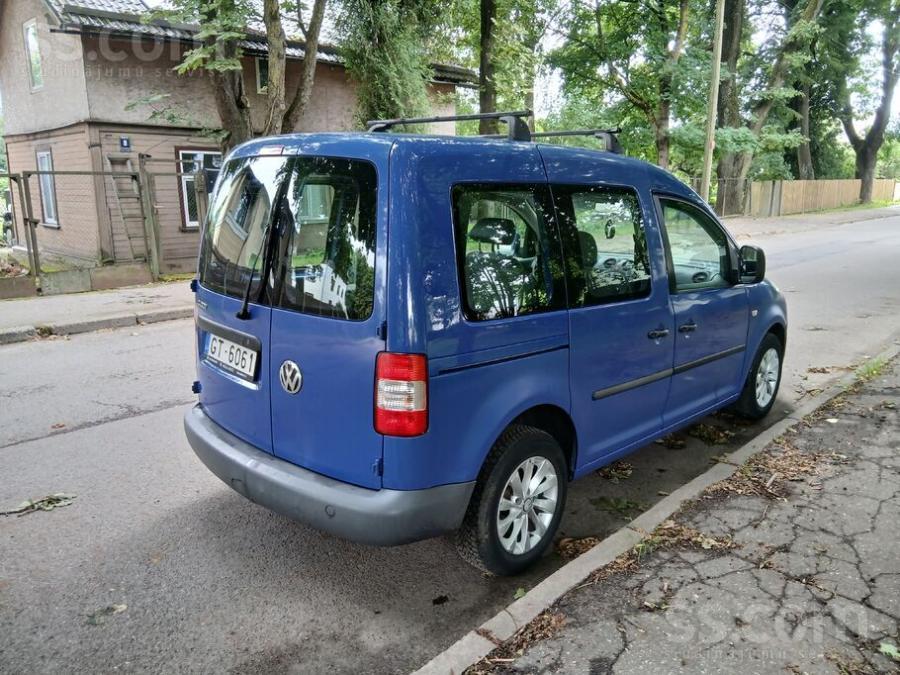 Zils Volkswagen Caddy 2007 Rīga, ar dzinēja tilpumu 1.90 L un nobraukumu 353 tūkst. km par 1900 €, foto 6 vietnē AUTOMOTO.COM.LV