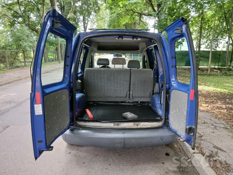 Zils Volkswagen Caddy 2007 Rīga, ar dzinēja tilpumu 1.90 L un nobraukumu 353 tūkst. km par 1900 €, foto 11 vietnē AUTOMOTO.COM.LV