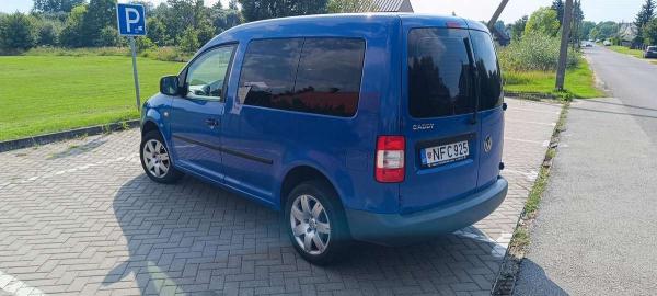 Blue Volkswagen Caddy 2007 in Rokiskis, with an engine capacity of 1.90 L and mileage of 257 thousand km for 2900 €, photo 6 on AUTOMOTO.COM.LV